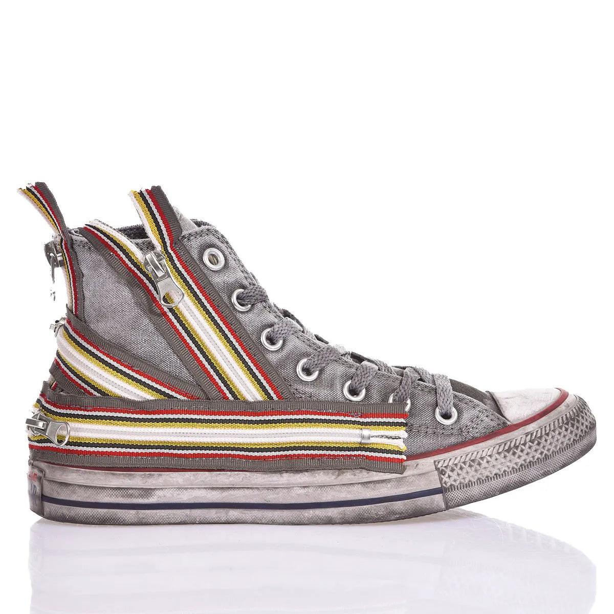 Converse Zipper: Customize Your Shoes